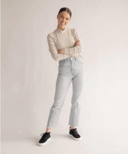 Sarah Therése And VIVAIA - VIVAIA