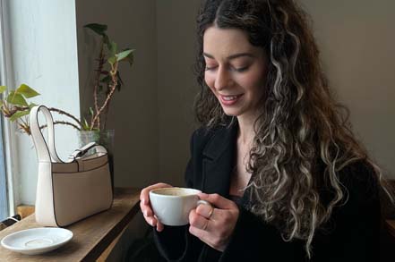 Embracing the Present and Never Stop Learning and Beloved - VIVAIA